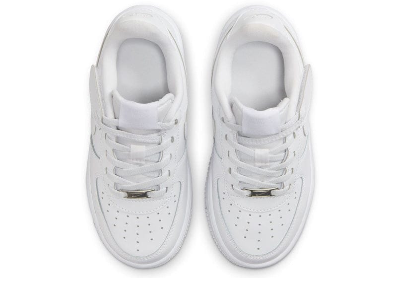 Nike Force 1 Low EasyOn Triple White (PS) – Court Order